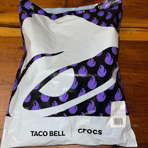 CROCS | Shoes | Crocs X Taco Bell Mellow Slides Limited Edition | Poshmark